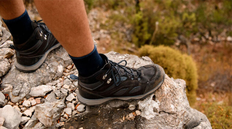 Best Budget Hiking Socks of 2026 - Pure Hiker